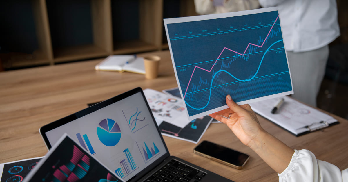 6 Effective Strategies to Maximize Travel Spend Visibility